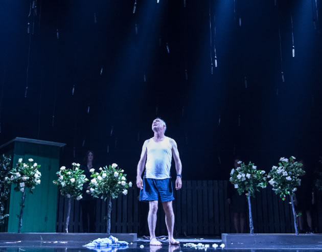 Local actor Ewan Stewart discusses his role in a new play at The Lyric